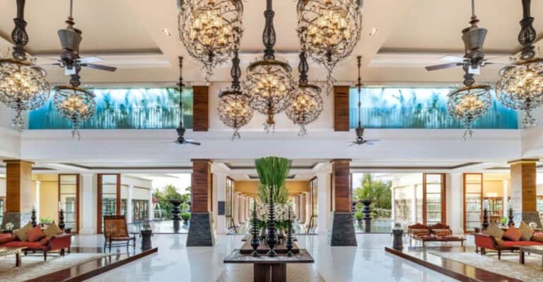 10 Most Luxurious Hotel Lobbies That Will Blow Your Mind – DecoFond