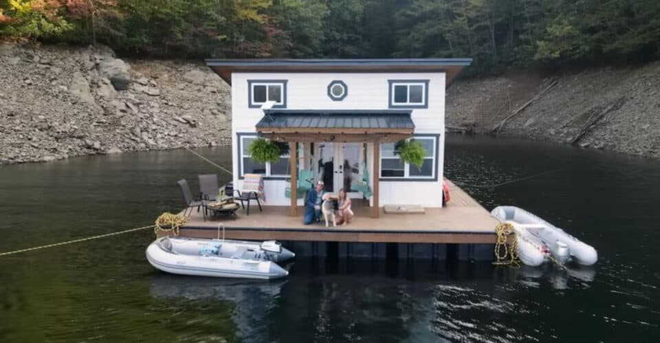 10 Pros and Cons of Living on a Houseboat – DecoFond
