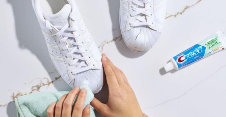 10 Toothpaste Cleaning Hacks That Will Blow Your Mind – DecoFond