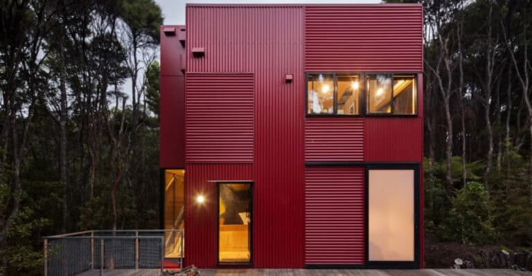 10 Ways Contemporary Red Houses Make a Bold Statement – DecoFond