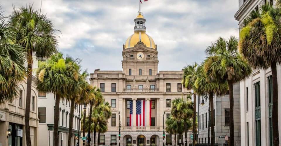 10 Must-See Buildings in Savannah, Georgia – DecoFond