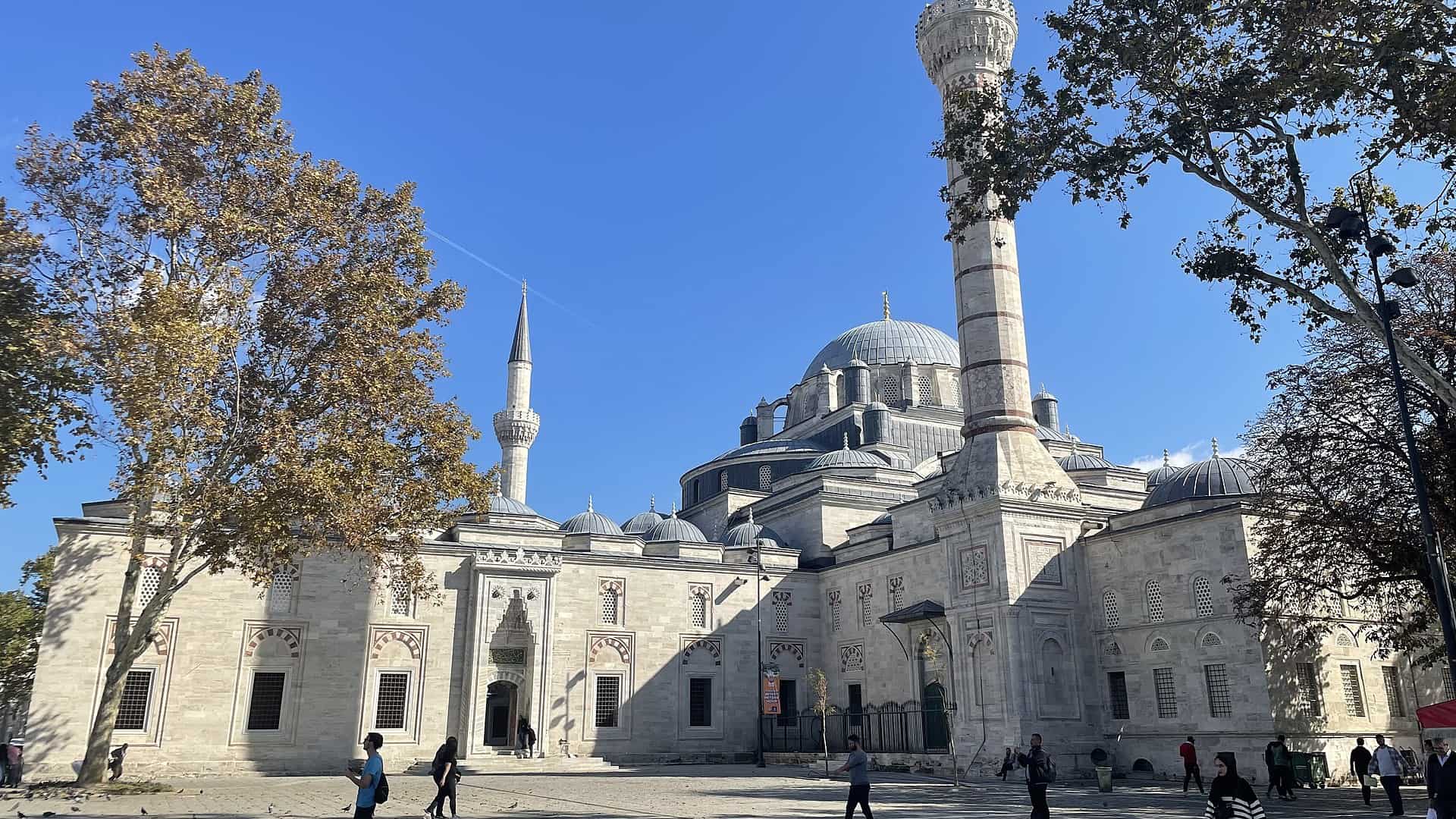 10 Must-See Mosques in Turkey for Architecture Lovers – DecoFond