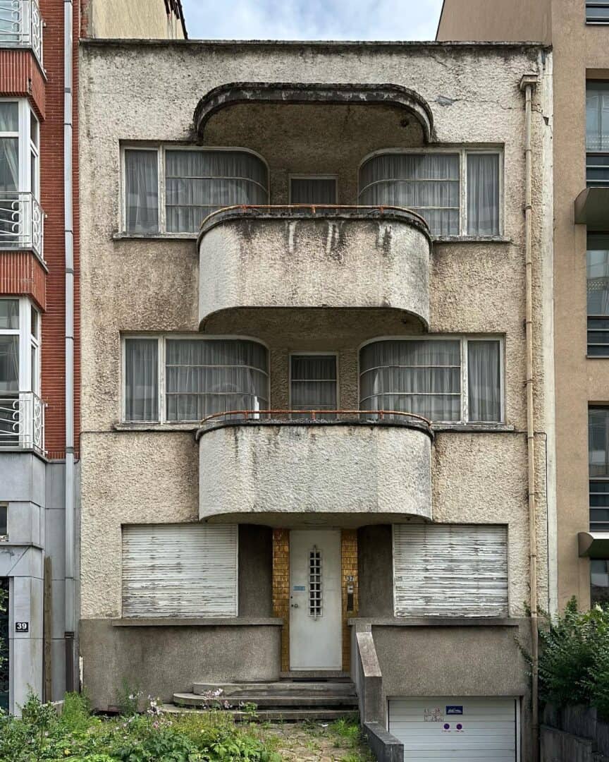 10 Old-School Residential Buildings That Were Made With Beauty in Mind ...