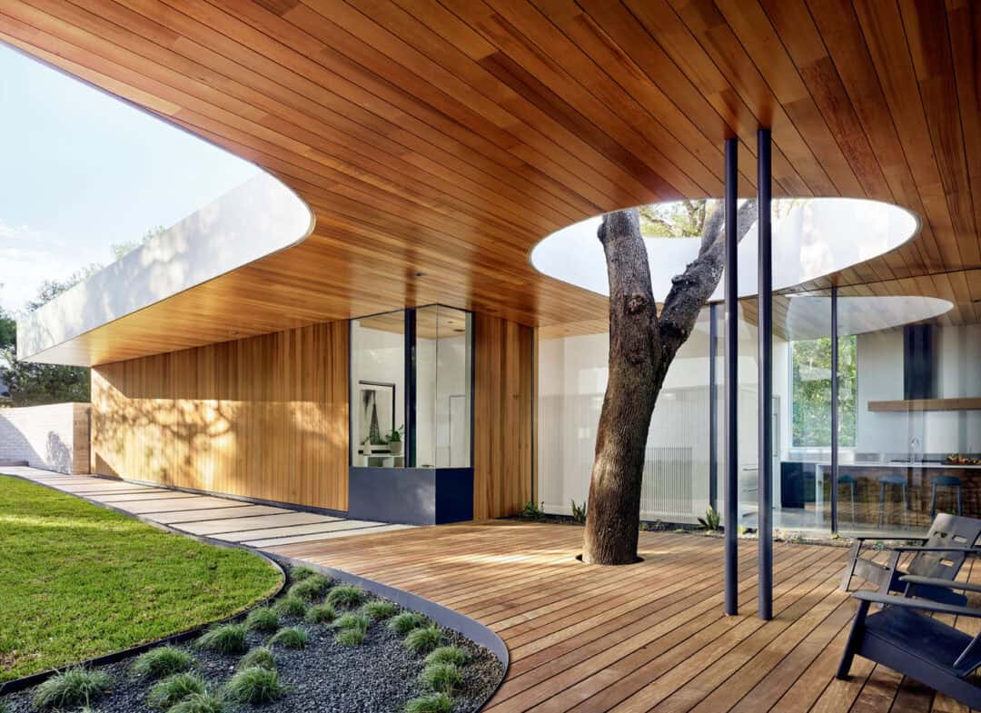 10 Incredible Homes That Kept Trees Right Where They Were – DecoFond