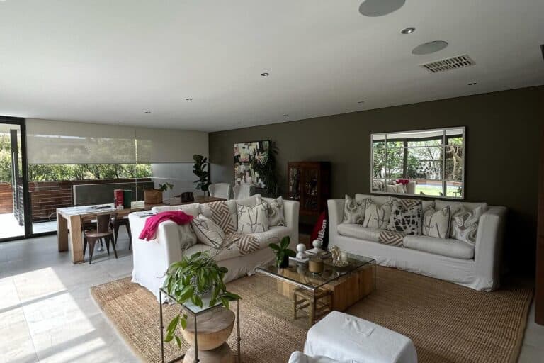Living Room Transformations: 9 Stunning Before-and-After Makeovers ...