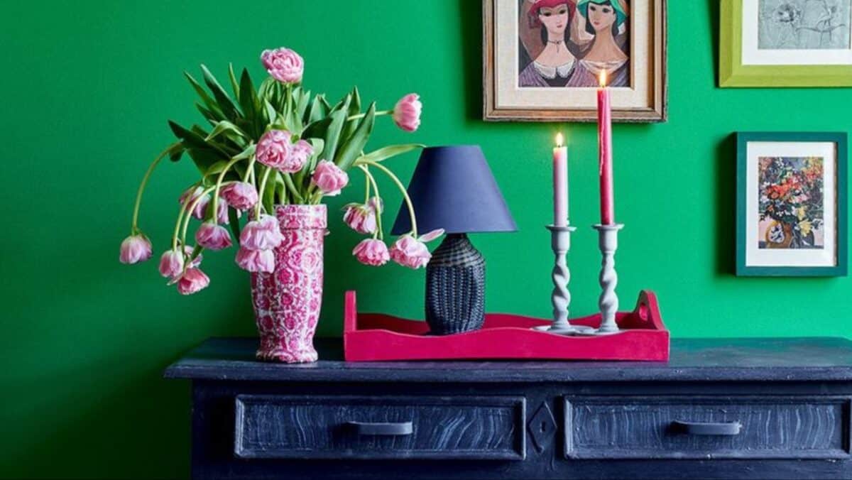 Chalk Paint 101: 10 Beginner Tips for a Flawless Furniture Makeover ...